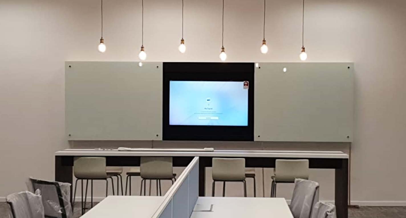 Glass whiteboard supplier and manufacturer in Malaysia